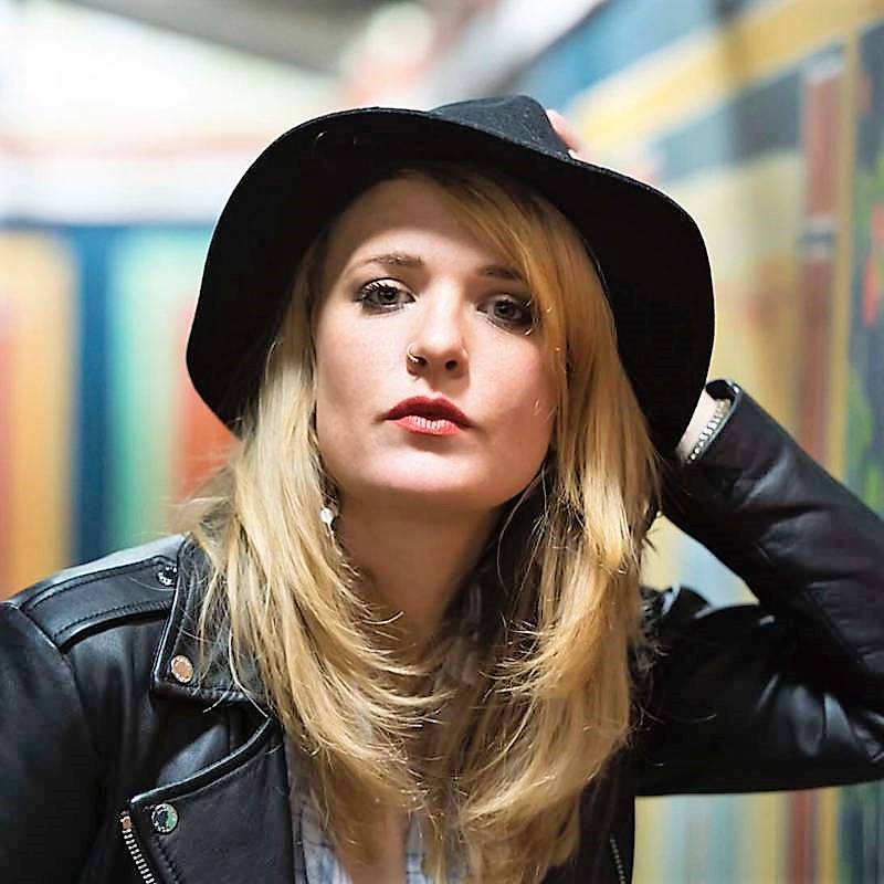 a200580831_s800b1b5 - FACES of Clevedon